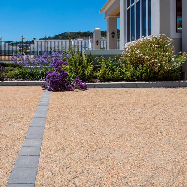 Concrete Interlocking pavers for commercial and residential use